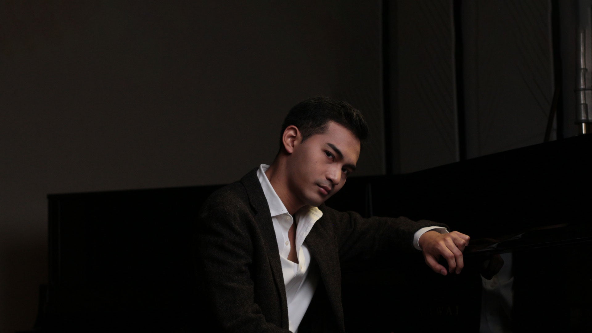 Tengku Mohamad Hadif - Artist – Kawai Piano Malaysia